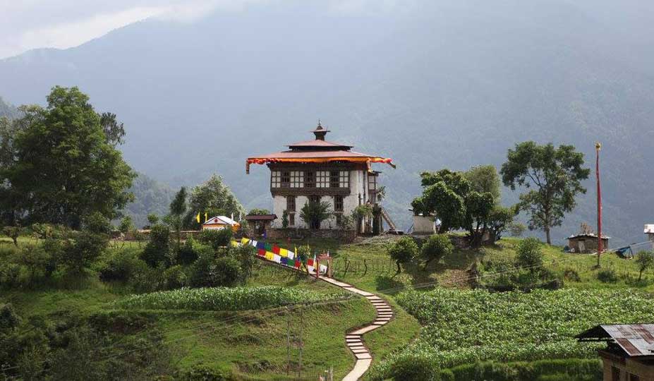 Lhuentse | Bhutan Acorn Tours and Travel